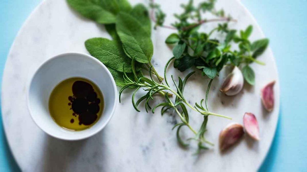 Fat Is Good! Best Oils For Women's Skin, Hair, and Body.